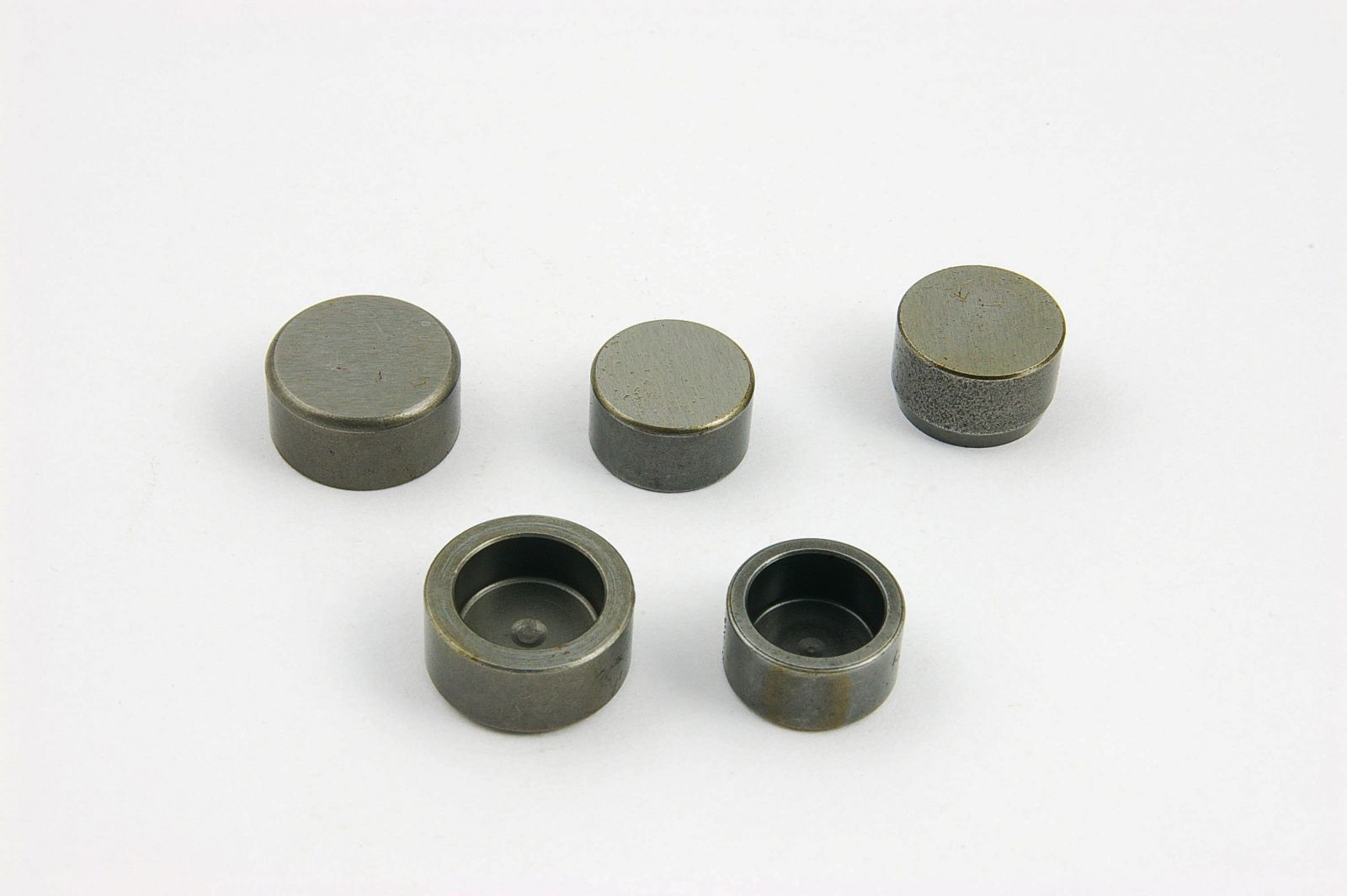 Products _ TSU YUN SEN CORPORATION.,LASH CAP LASH CAP